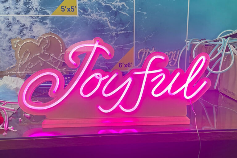 LED neon-Desk top Stand sign – LED Jungle